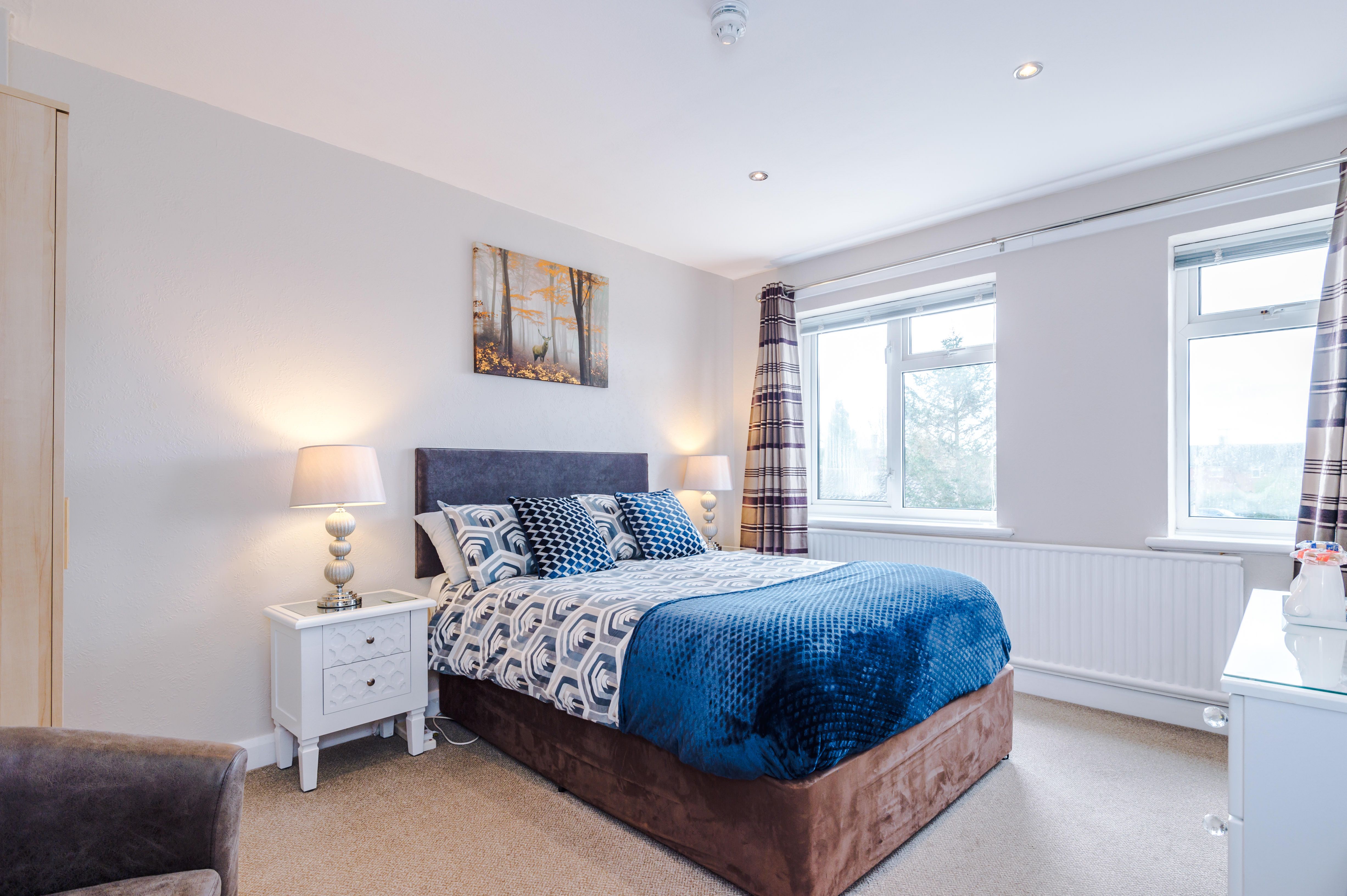 Home — Holcombe Guest House