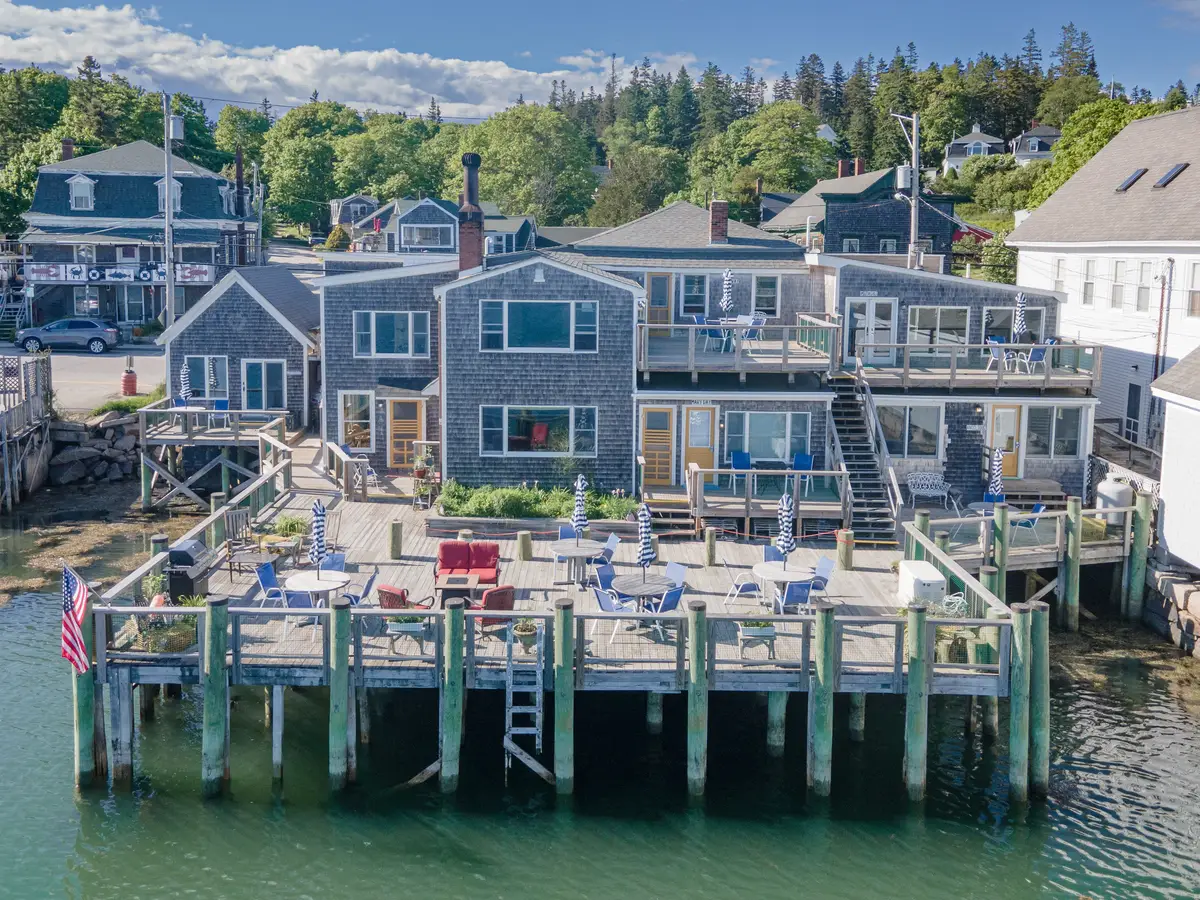 Book at Inn on the Harbor