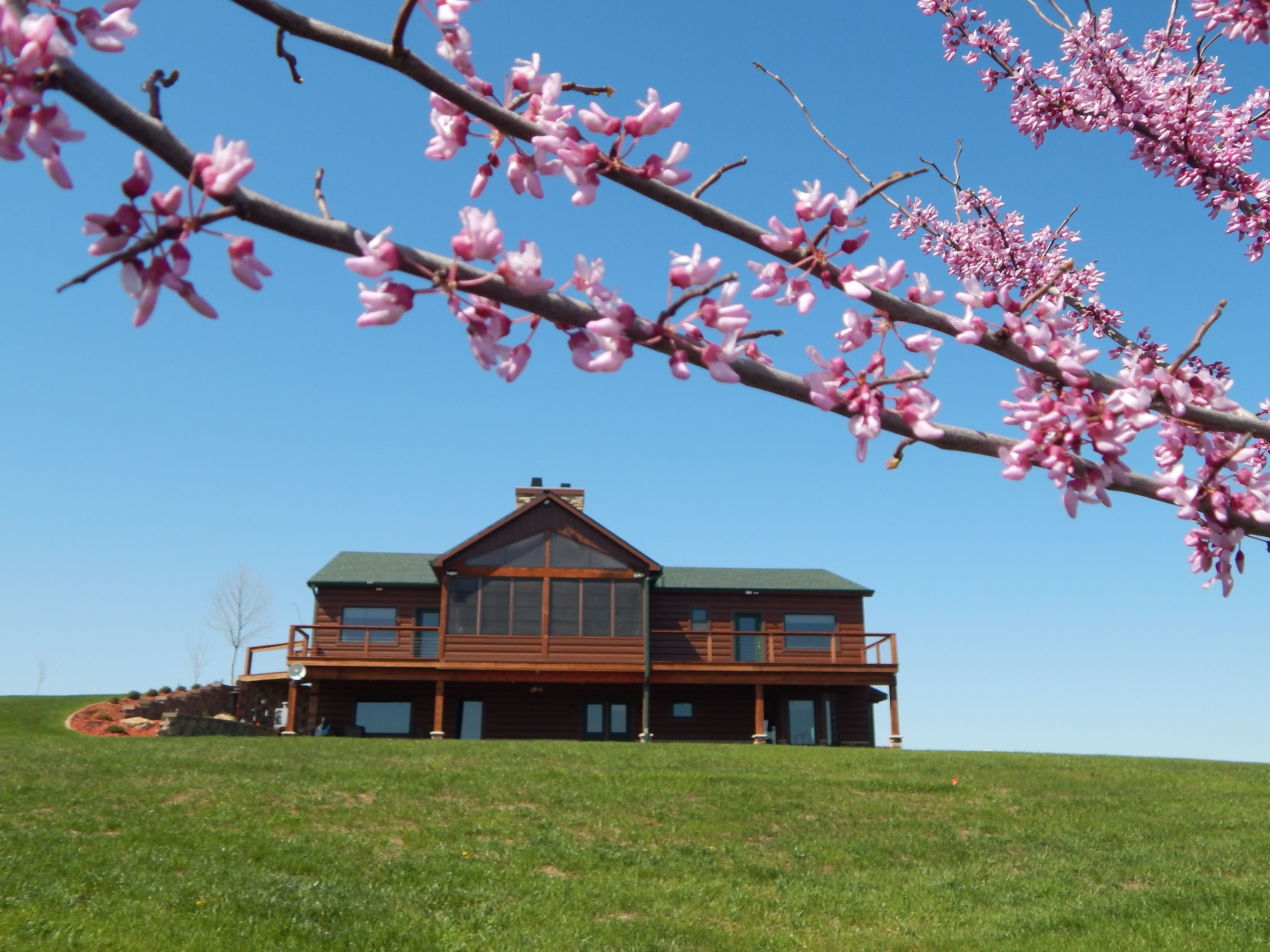 Selah Hills Ranch | Missouri Ranch Vacation & Family Stays