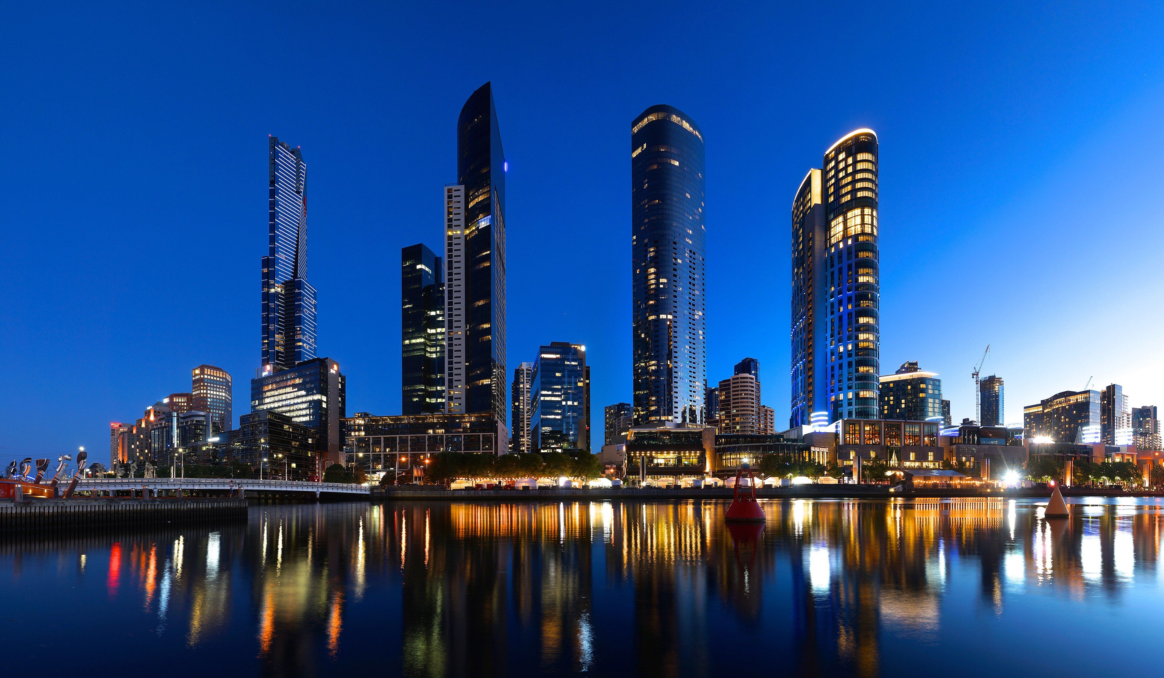 Luxury Apartments Melbourne | Skyline Suites