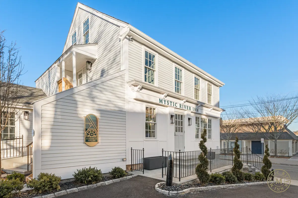 Mystic River Inn - Official Site | Boutique Waterfront Lodging in ...