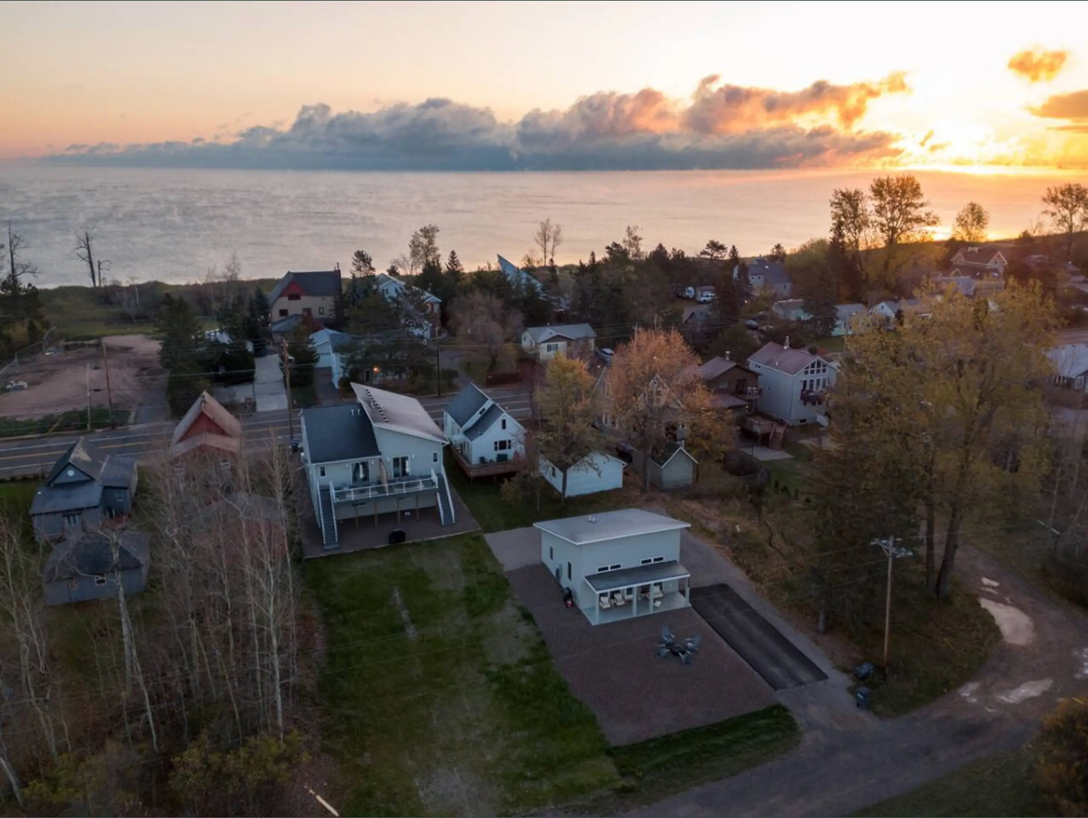 Waypoint Collective: Available Properties