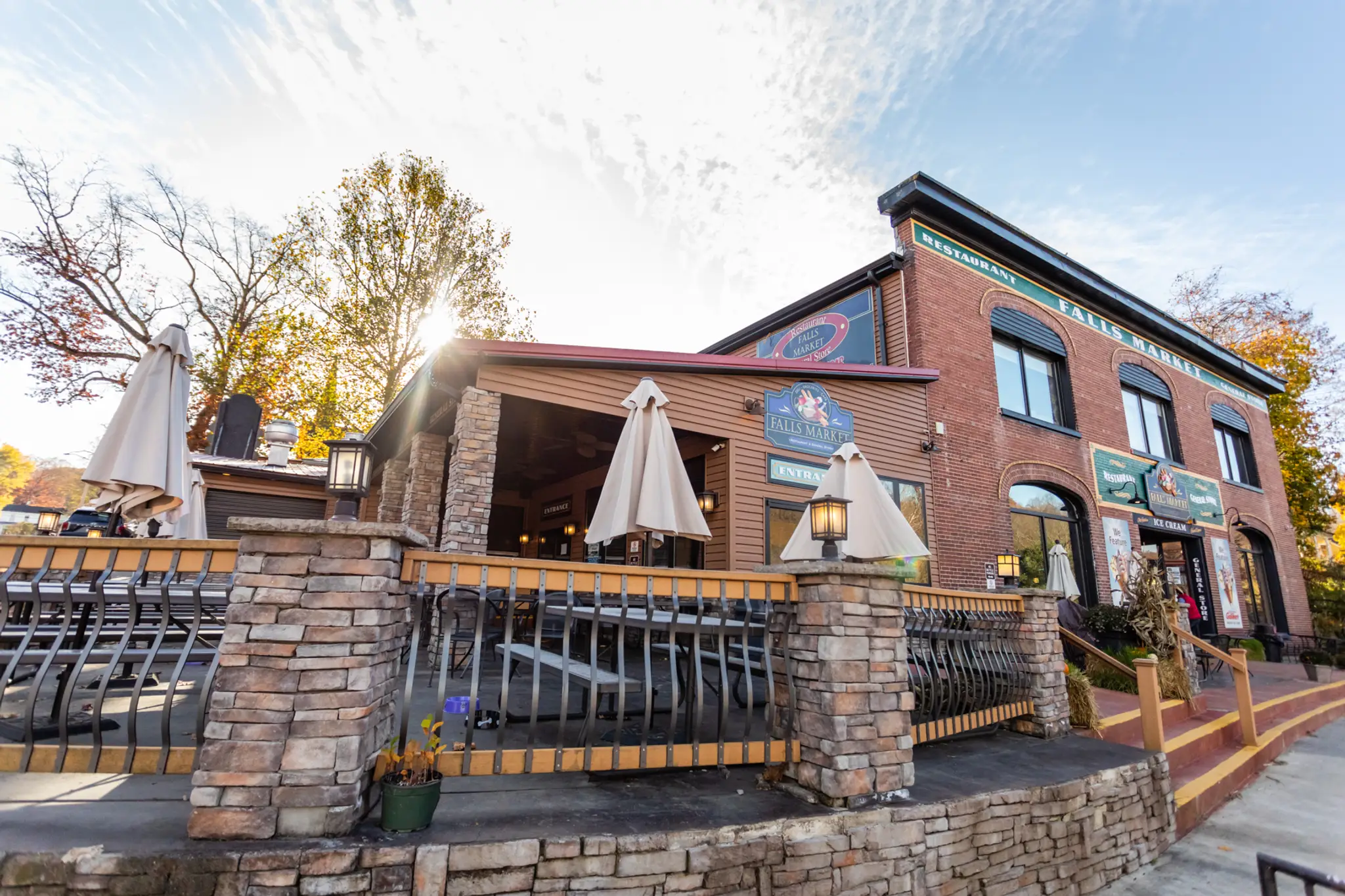 Home - Falls Market Inn