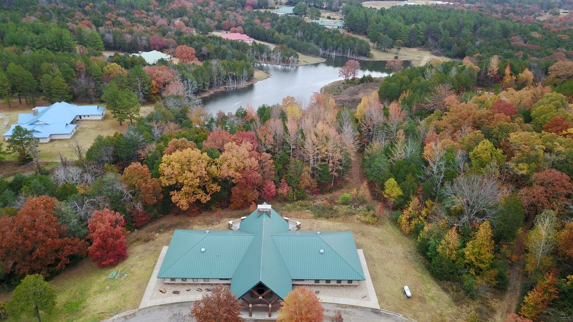 The Lodges at Lost Trails — Lodges at Lost Trails Ranch Booking Page