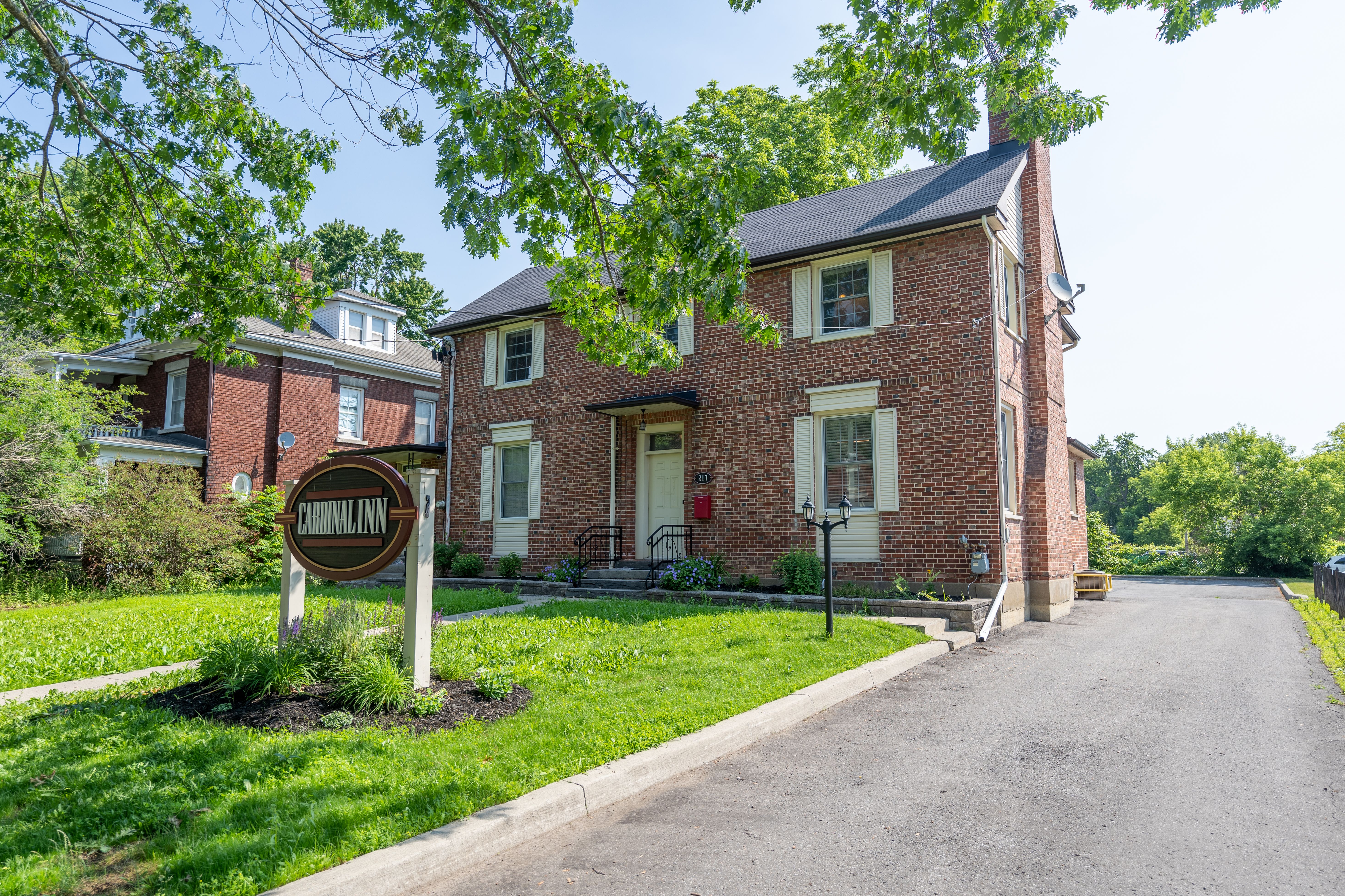 Home — Cardinal Inn